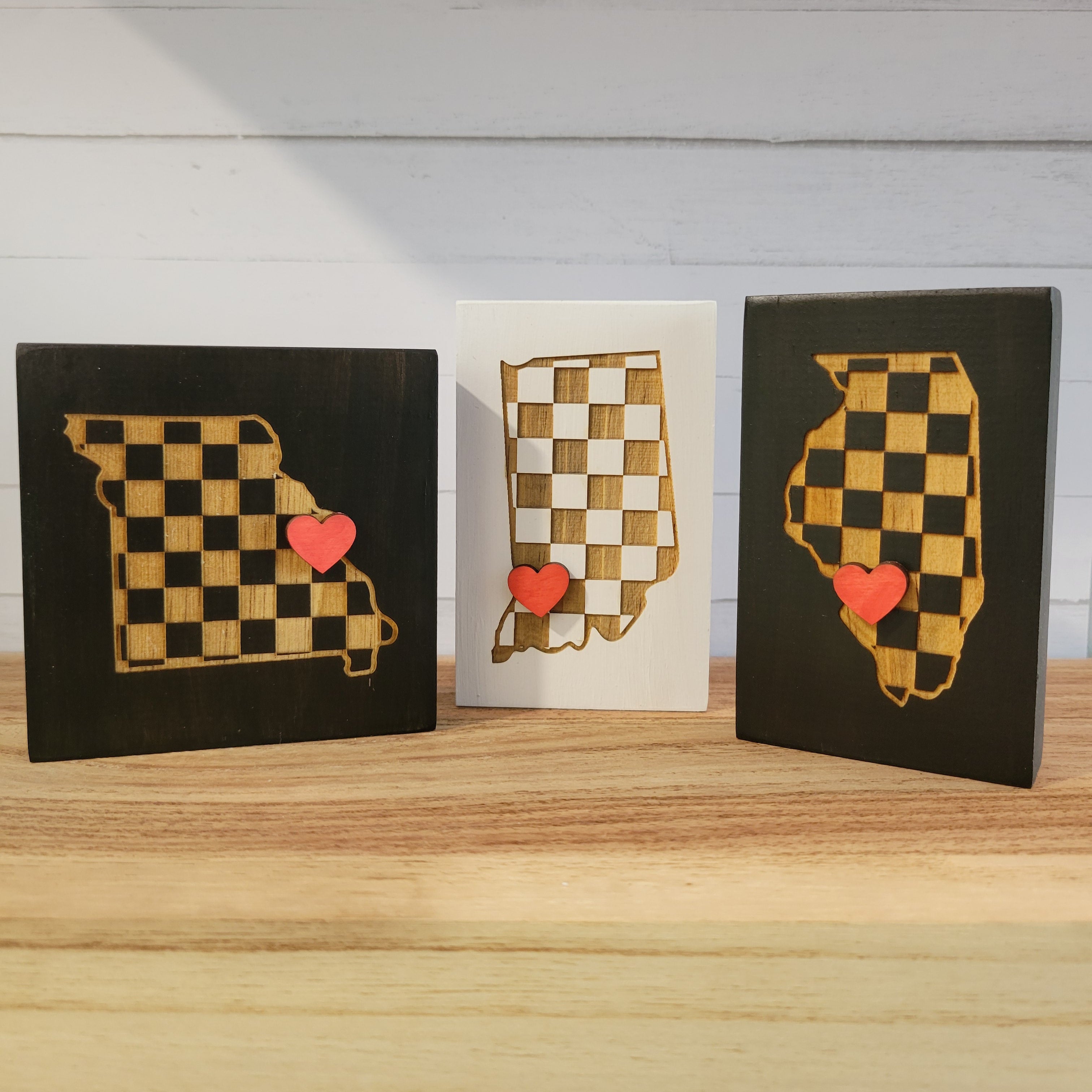 Laser Engraved Mini Checkered State Wood Signs – 4 Left Turns